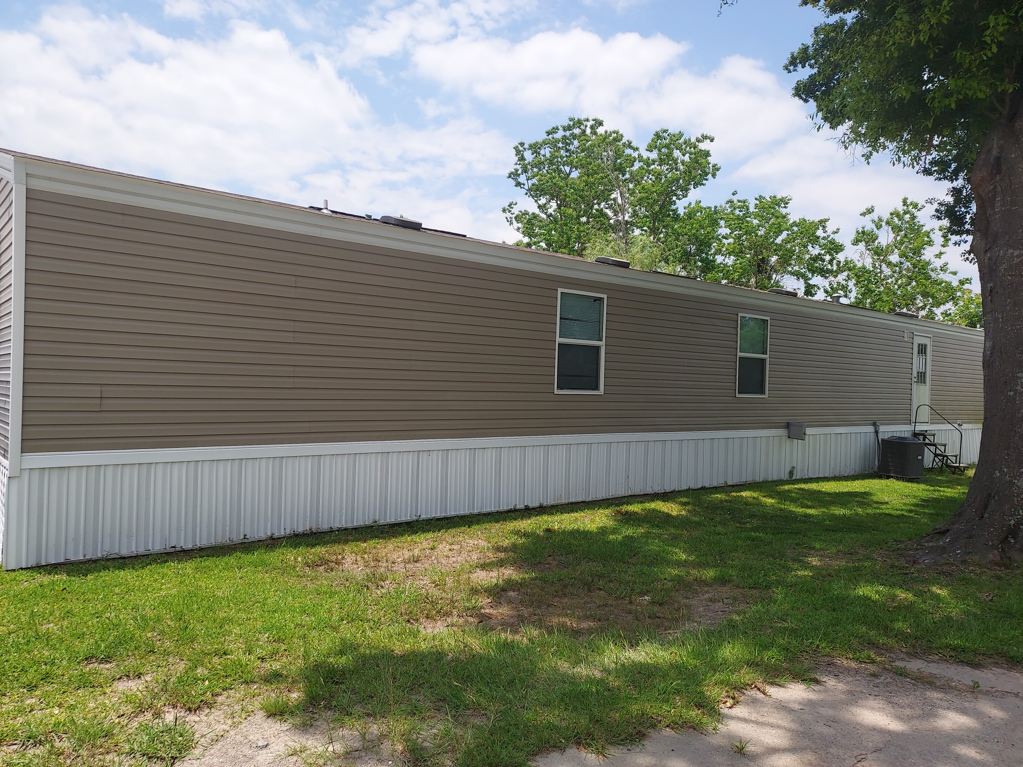 14×66 used 3 bedroom 2 bathroom single wide manufactured home ...